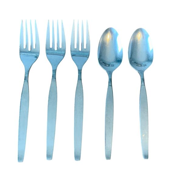 Oneida | Dining | Oneida Community Frostfre 3 Salad Forks 2 Teaspoons ...